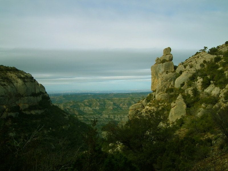 Walk to the heart of Montsant mountain range - Walking and wine ...